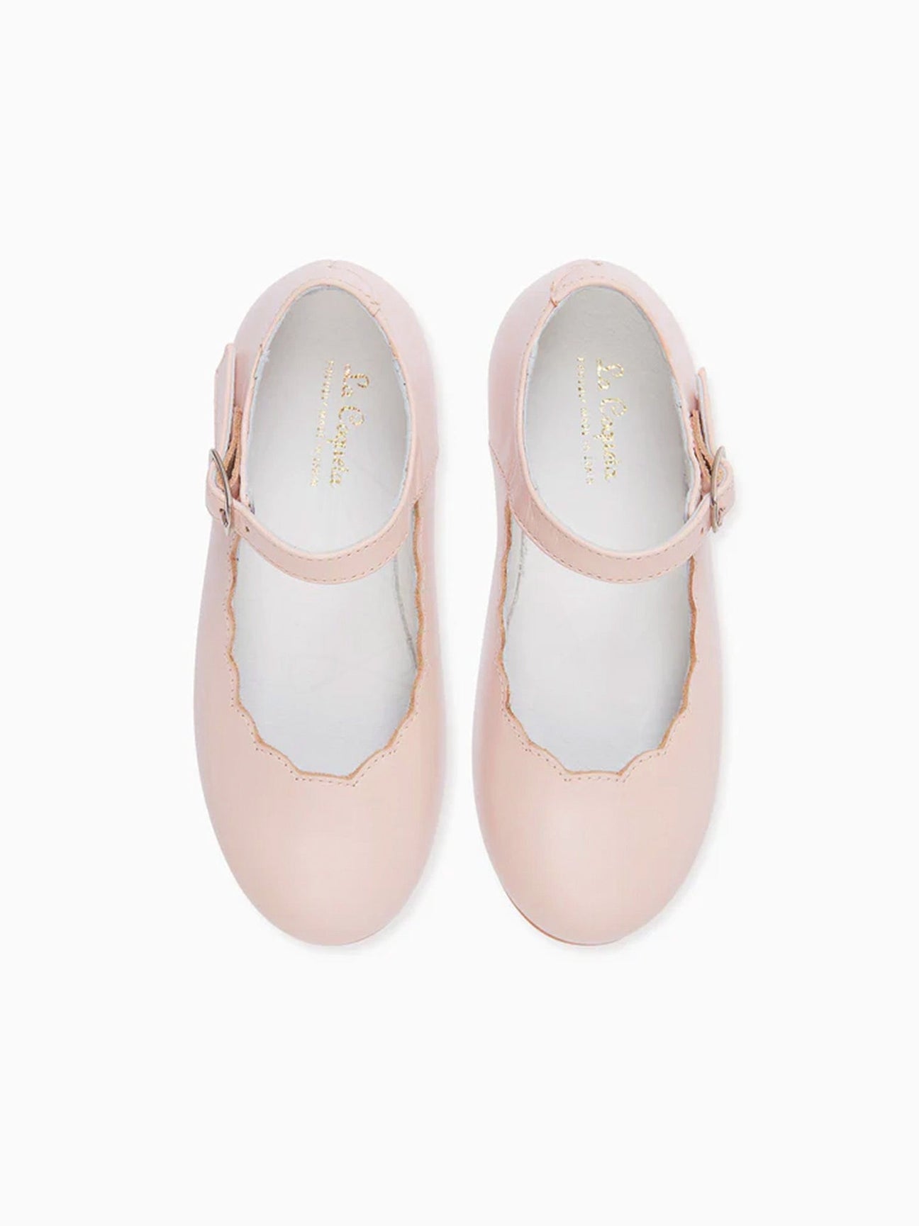 Blush Leather Girl Scallop Mary Jane Shoes | La Coqueta Kids UK