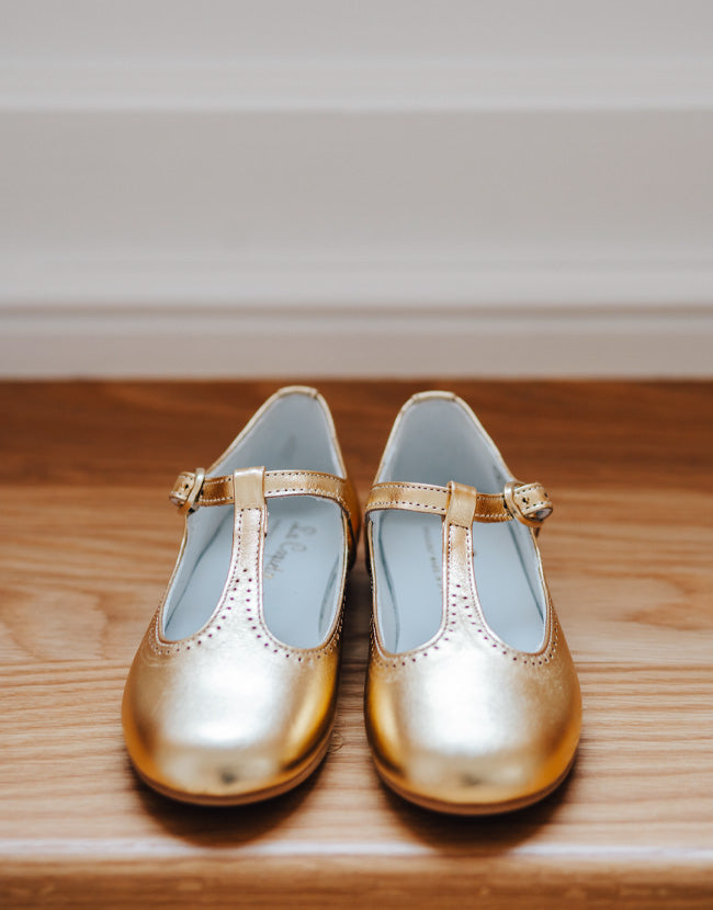 Black Leather Girl T-Bar Shoes – La Coqueta Kids